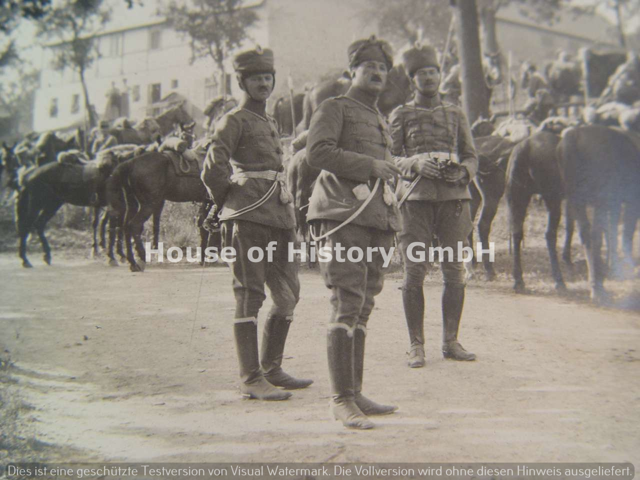 1255557, 3 Fotoalben HUSAREN REGIMENT 20, HR 20, Frankreich, Uniformen ...